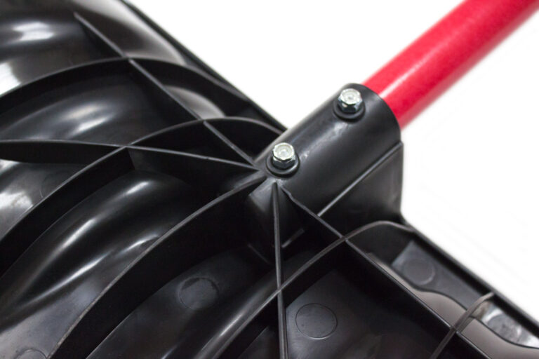 22" Combination Snow Shovel / Pusher - Bully Tools, Inc.