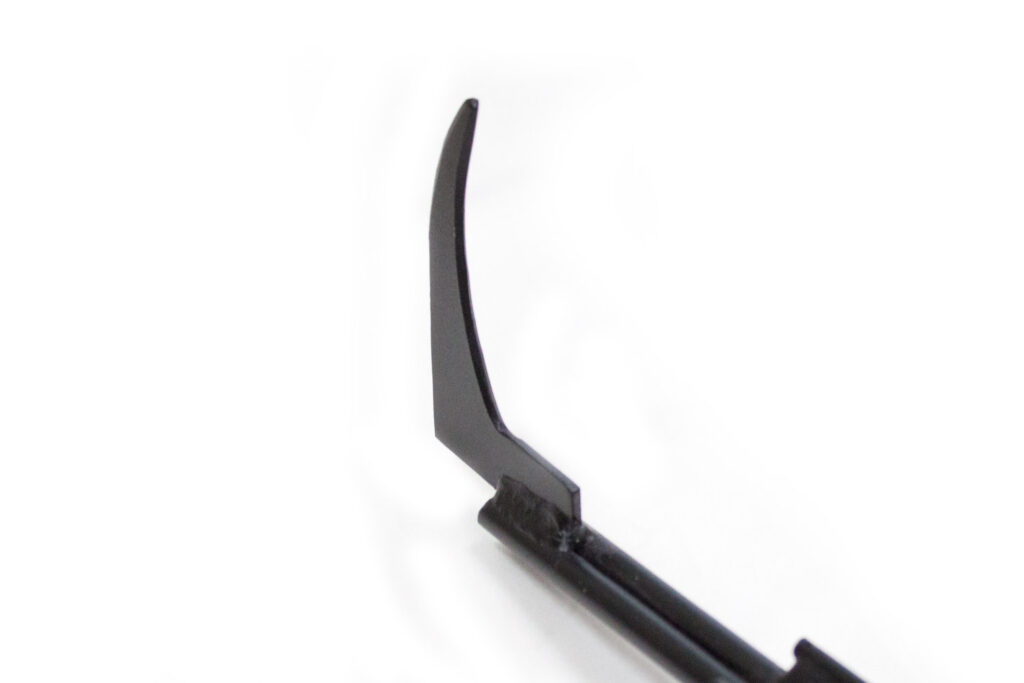 Bean Hook / Paver Weeder with Fiberglass Handle - Bully Tools, Inc.