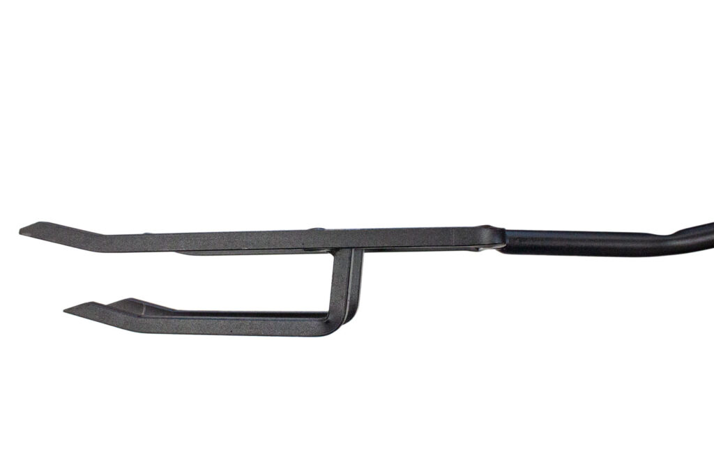 All Steel Dirt Ripper with T-Style Handle - Bully Tools, Inc.